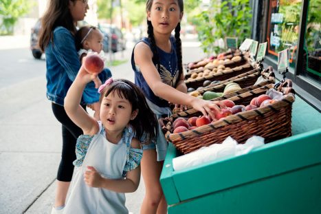 How to Save Money on Food: 22 Ways to Slash Your Food Budget