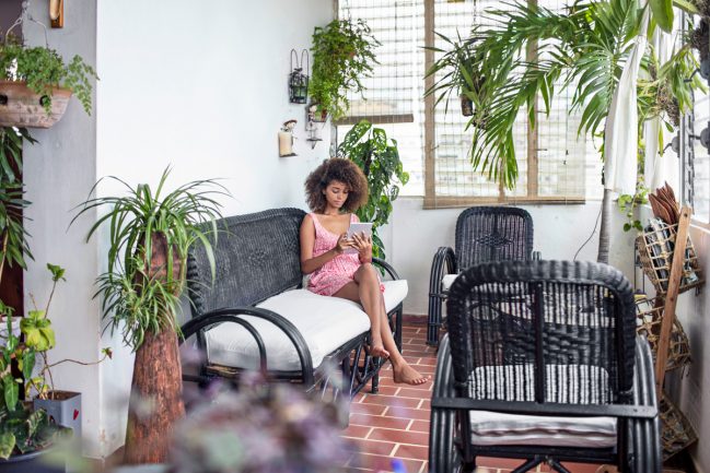 How to Find Housesitting Jobs (Even Paying Ones)