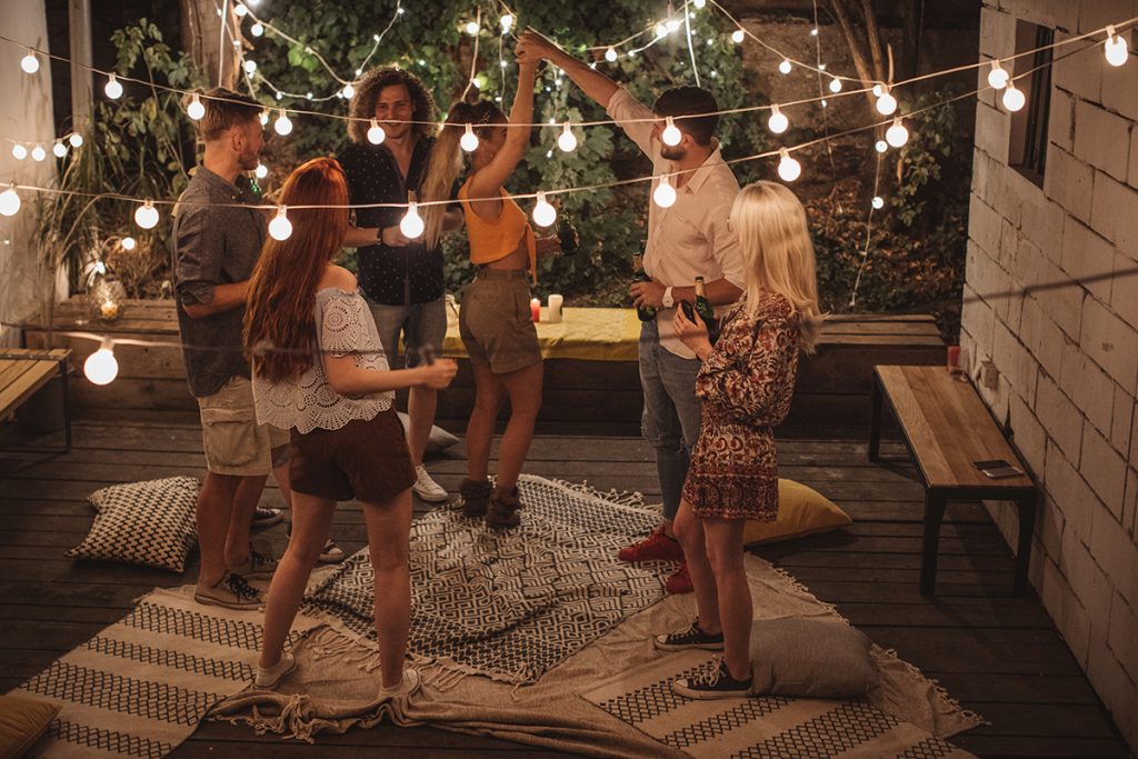 Planning a Holiday Party? 8 Tips to Keep It Affordable and Fun