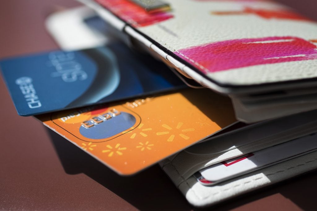 How to Consolidate Credit Card Debt