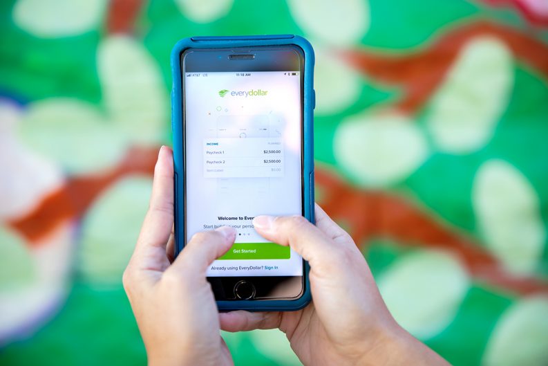 8 Best Budgeting Apps: We Weigh the Pros and Cons of Each