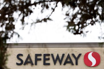 26 Grocery Fuel Rewards Programs That Will Cut Your Gas Costs