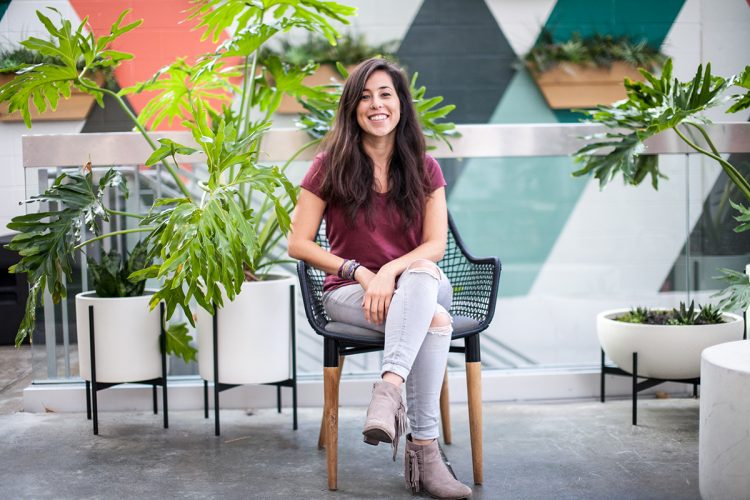 Want to Be a Freelance Writer? Here’s How to Pitch a Story