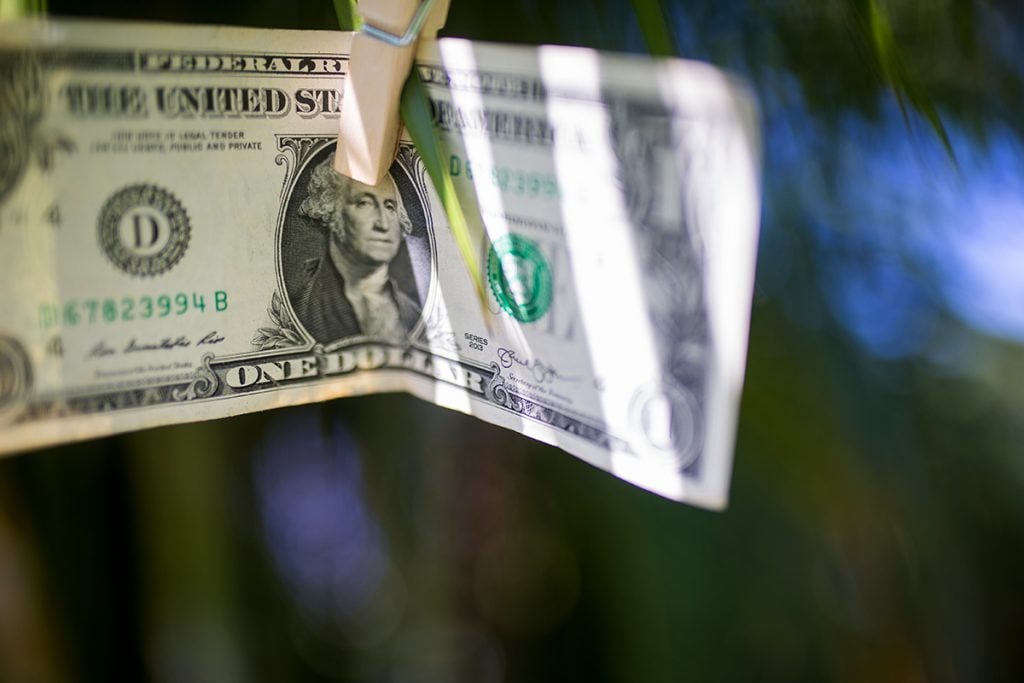 12 Safe and Simple Ways To Get Free Money Online