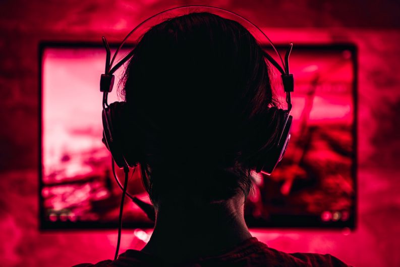 Hey, Gamers: Here’s How to Make Money Playing Video Games Hey, Gamers: Here’s How to Make Money Playing Video Games