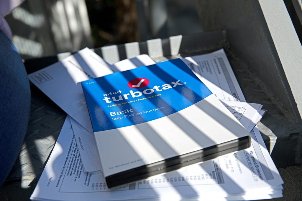 Best Tax Software of 2025: TurboTax vs. HR Block vs. TaxAct