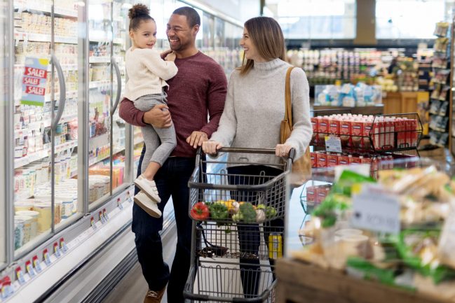 8 Smart Grocery Shopping Tips to Outsmart Stores and Save Money