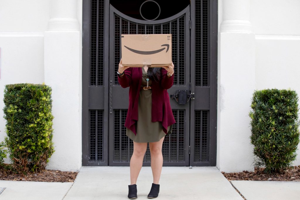 Amazon Delivery Service Partner Program Pays Workers $10k to Quit