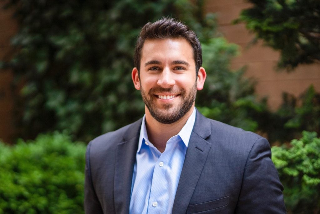 Derek Peth from ‘Bachelor in Paradise’ on Money and Relationships