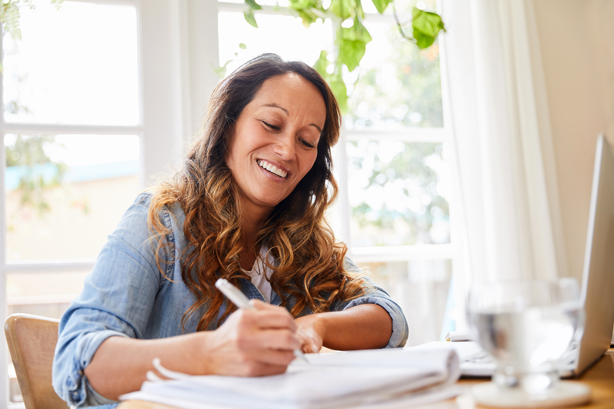 8 Lucrative Freelance Writing Niches (Plus How to Get Started)