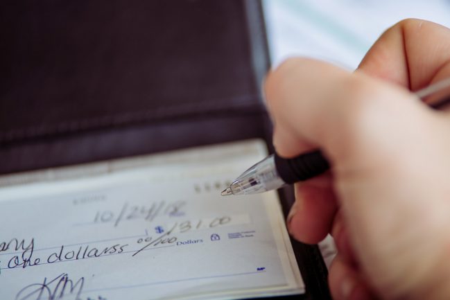 Here’s How to Transfer Money From One Bank to Another