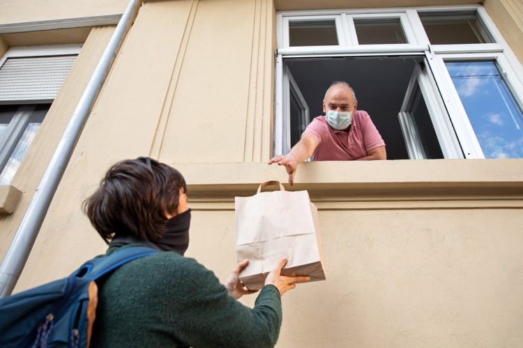 Looking for Delivery App Jobs? We Compared the Top Apps