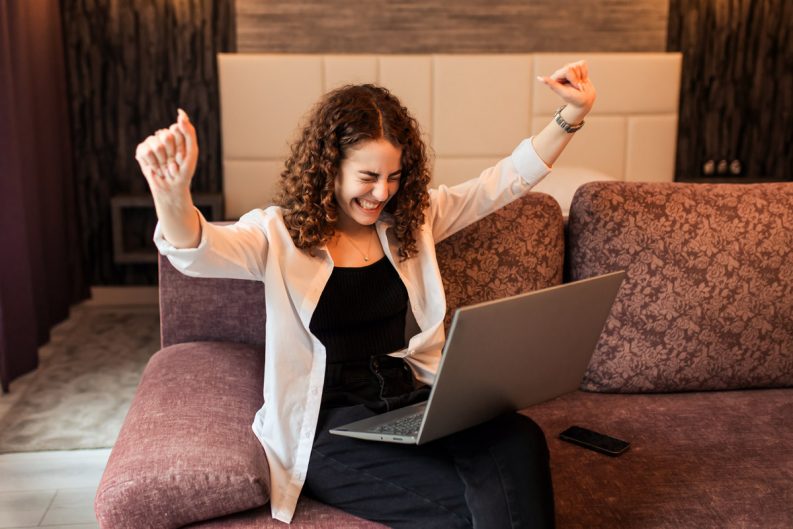 Best Checking Accounts April 2022