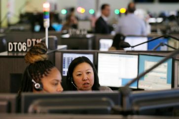 How to Become a 911 Operator