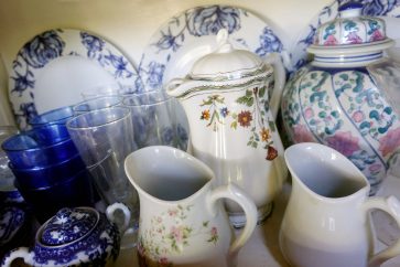 Are Those Antique Dishes Worth Something? Here’s How to Know