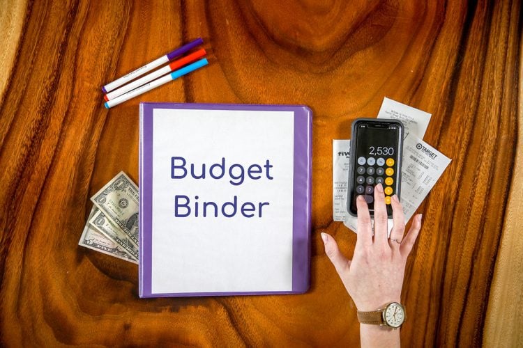 How to Organize Your Financial Life With a Budget Binder