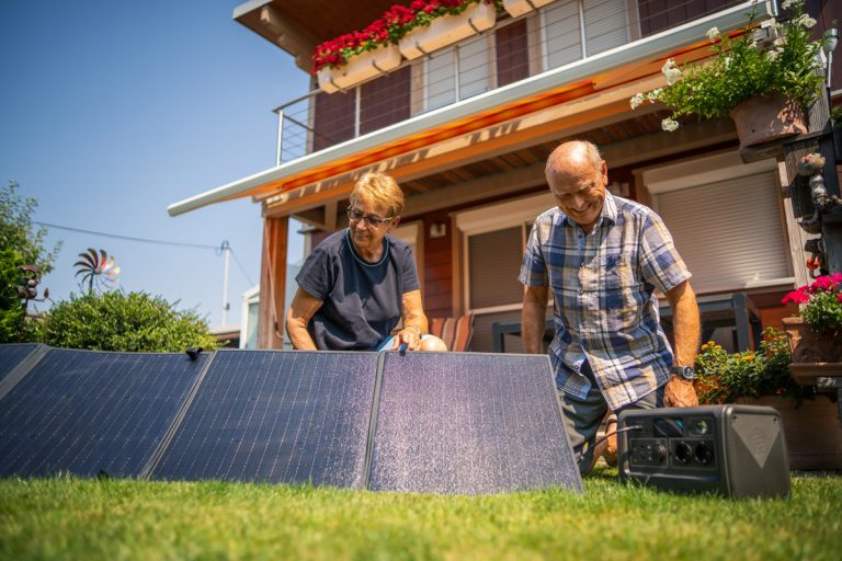 Considering Going Off The Grid? Here’s How Much It Really Costs