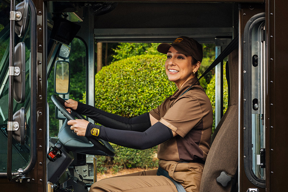 28 Employers That Offer Jobs That Pay for College