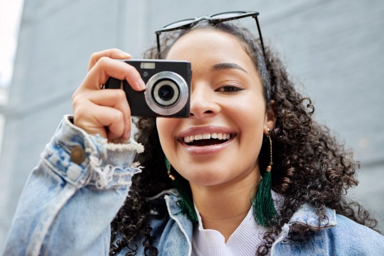 How to Sell Photos Online: 14 Websites + Pro Tips