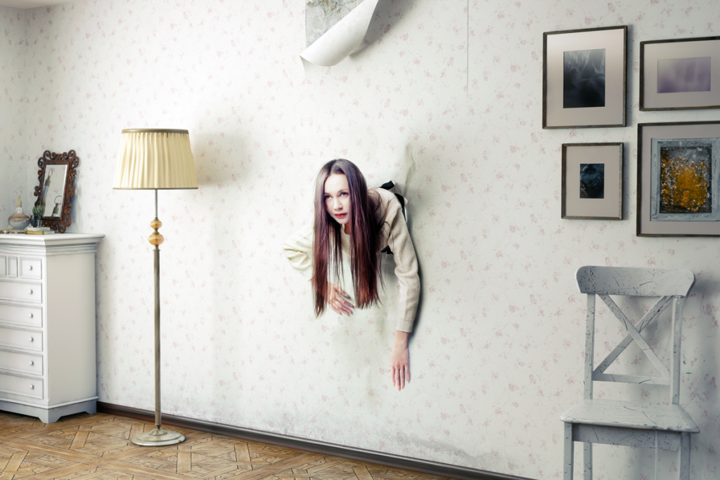 Signs A House is a Money Pit with Expensive Repairs