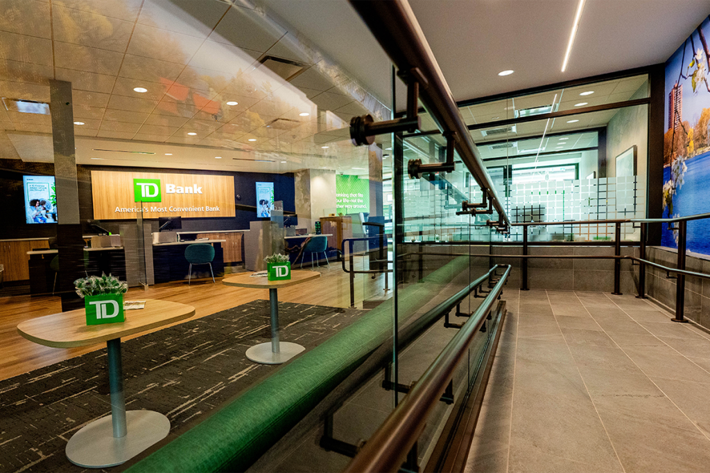 Advantages of In-Person Banking vs Online-Only - The Penny Hoarder