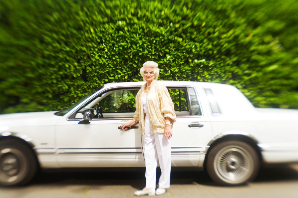 Car Insurance Savings for Seniors: Where to Find It and How to Get It
