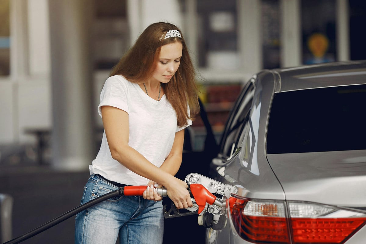 6 Best Gas Rewards Programs Save Money at the Pump