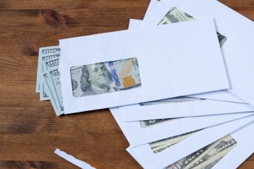 If You Have More Than $1,000 in Your Checking Account, Make These 8 ...