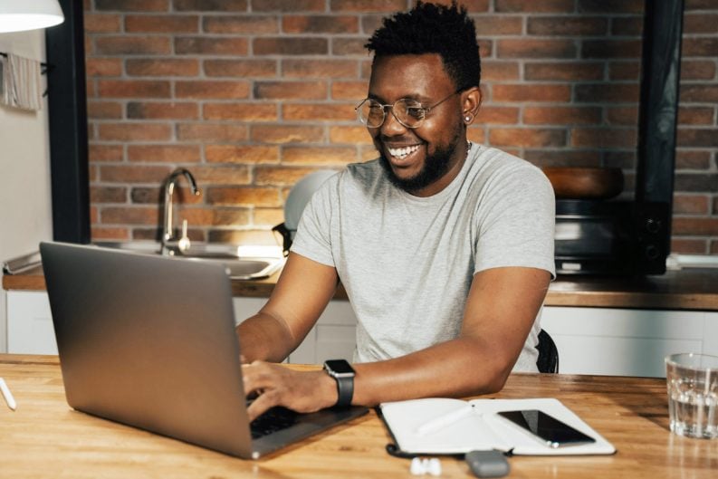 14 Second Jobs That Will Help You Pay the Bills