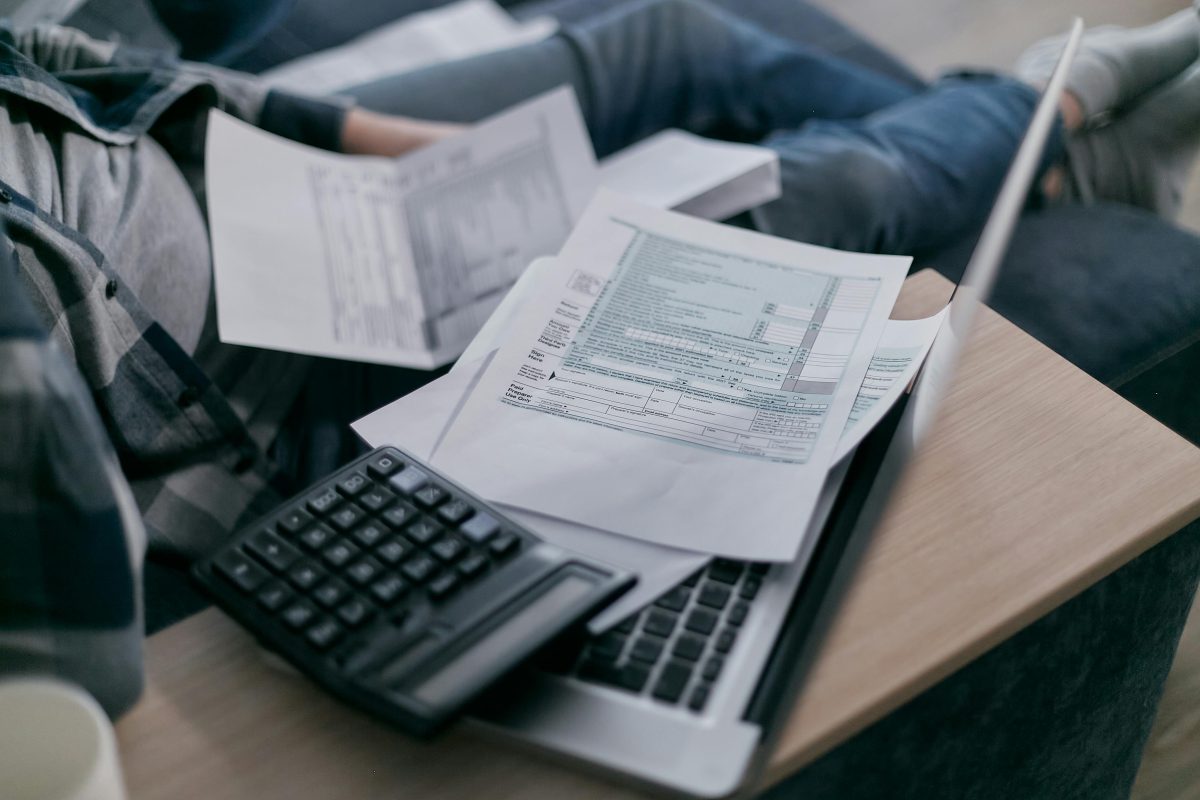 How to Catch Up on Bills and Start Paying Off Debt in 7 Steps