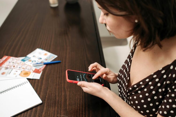 Wealthfront High-Yield Cash Account Review 2025